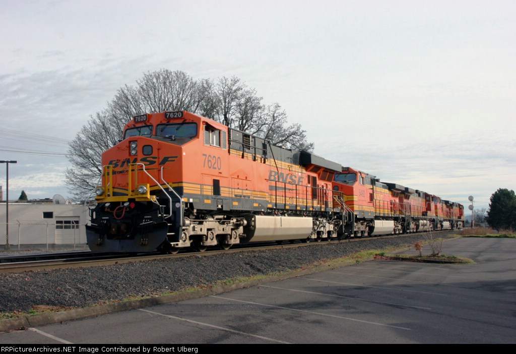 BNSF 7620